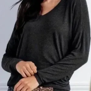 CAbi | Tops | Last Chance Nwt Cabi 437 Serenity Tee | Poshmark